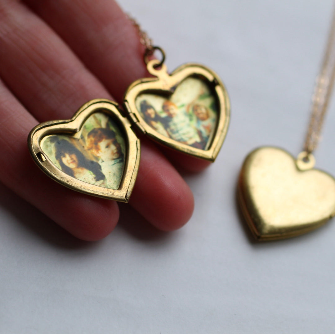 Personalized Heart Locket Necklace – Printave Memories